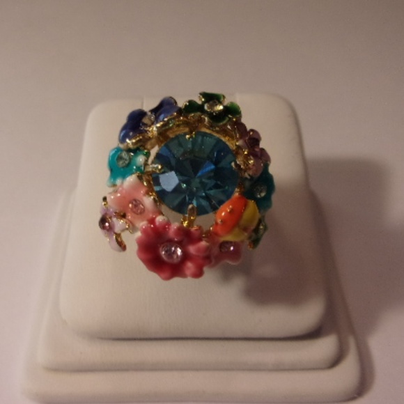 Jewelry | Colorful Chunky Flower Fashion Ring | Poshmark